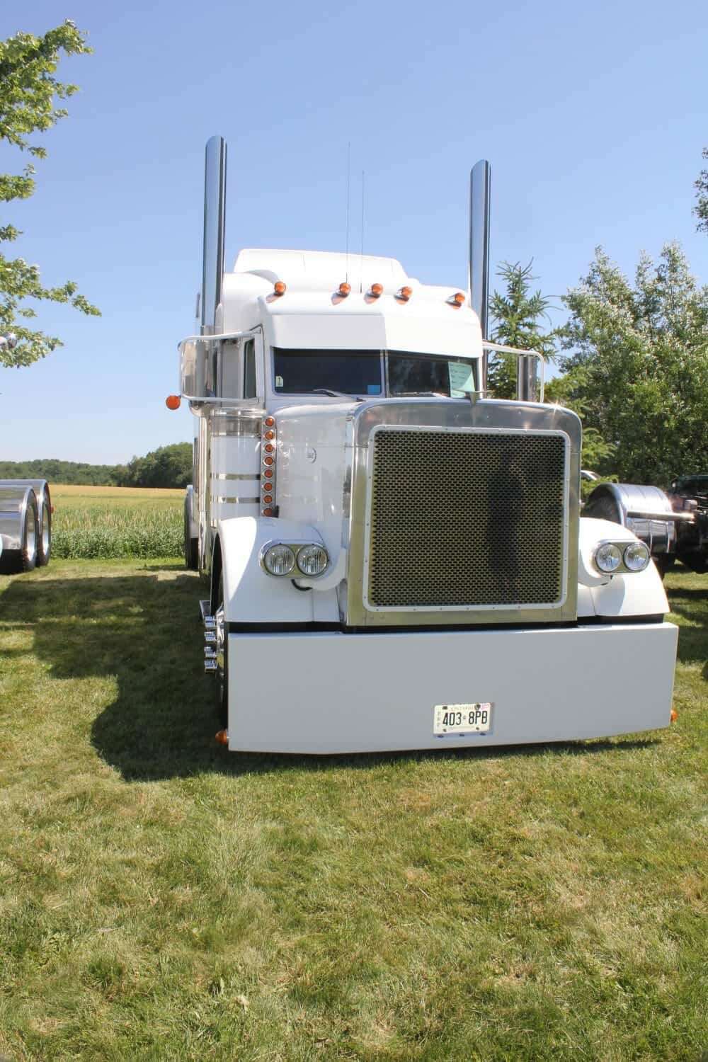 Big Rig Custom Paint