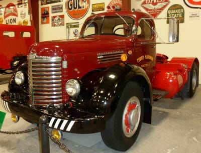 Old Semi Trucks Photo Collection: Old School Big Rigs and Good Memories
