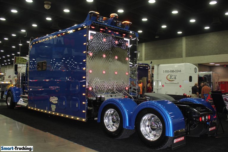 Big Rigs Show Trucks Photo Collection: Custom Ultra Cool Rides