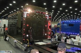 Big Truck Sleepers Come Back to the Trucking Industry