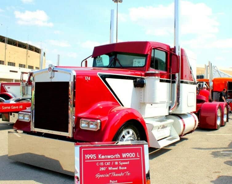 The Kenworth W900 Models Photo Collection You've Been Looking For!