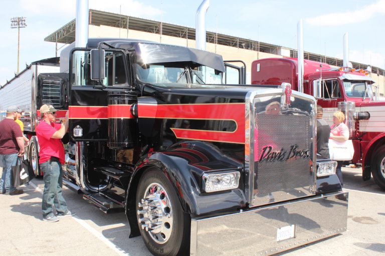 Kenworth Show Truck Photo Gallery - Our Best Collection of Custom Classics