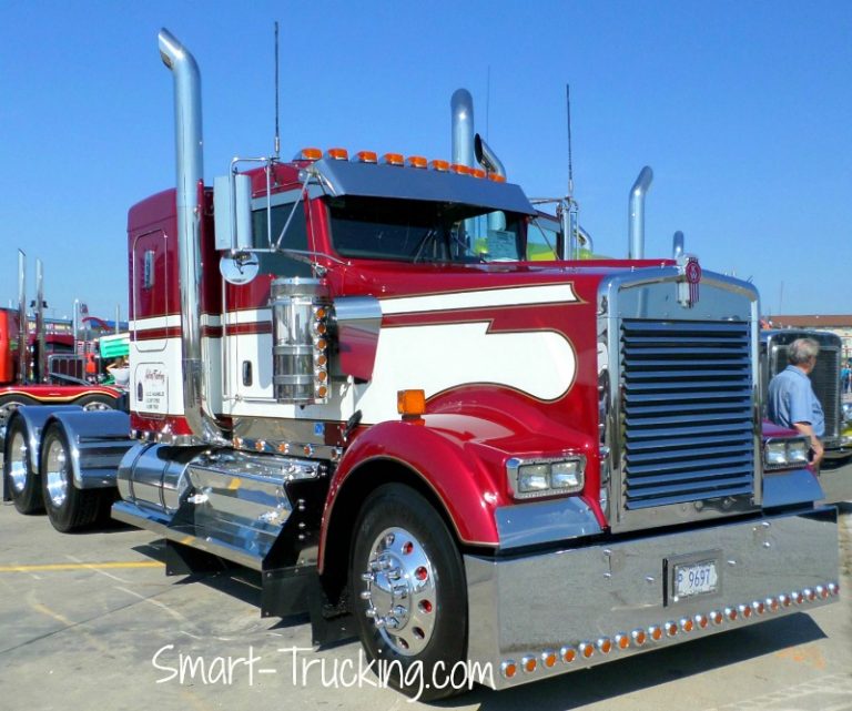 The Kenworth W900 Models Photo Collection You've Been Looking For!
