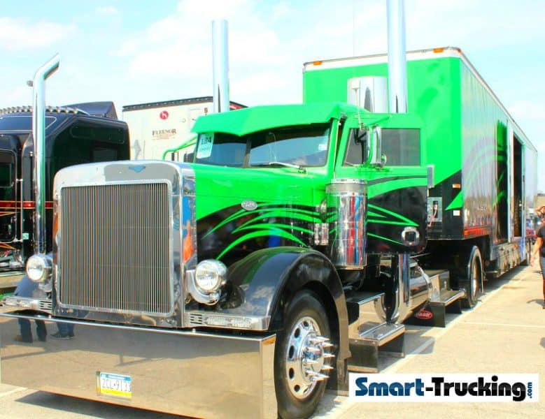 The Classic 379 Peterbilt Photo Collection You Have To See!