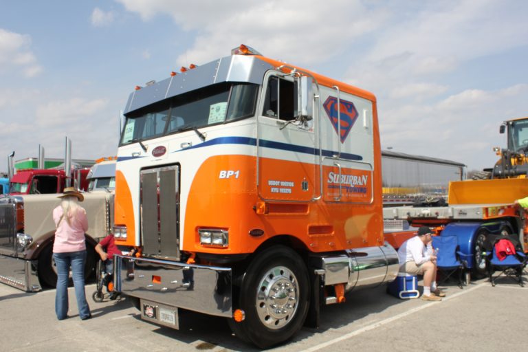 Kenworth Cabover Photo Gallery - Classic Big Rigs